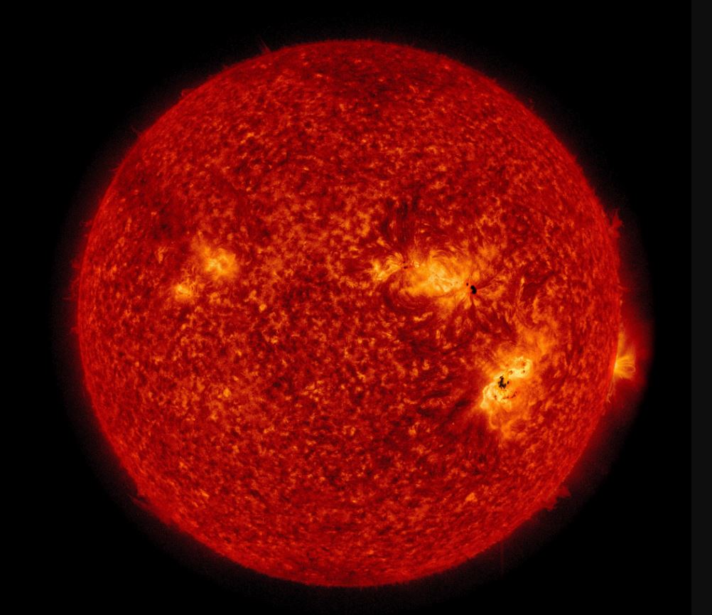 La NASA detecta la mayor erupción solar desde 2008